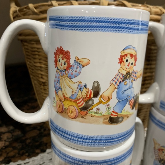 Dining | 4 Raggedy Ann Andy 198s Large Houston Harvest Mugs | Poshmark